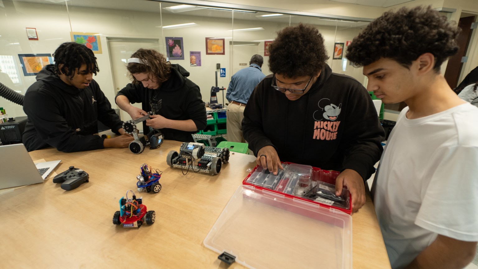 Calendars - Discovery Polytech Early College High School